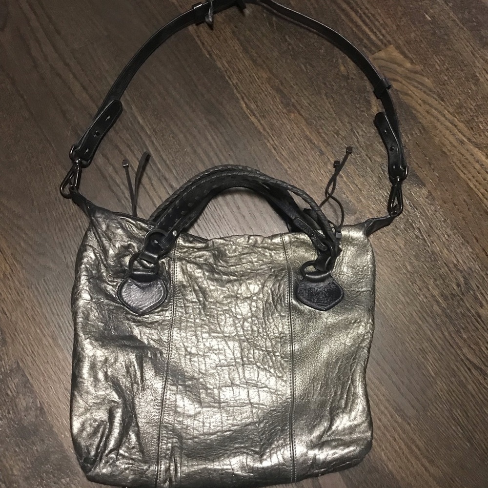 Pauric Sweeney Silver Metallic Leather Handbag - Gem